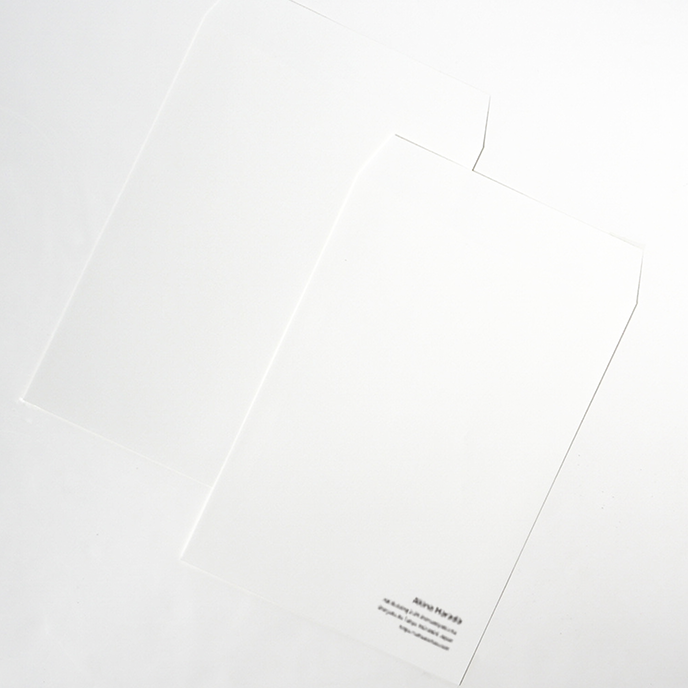 Minimal Right Alignment | カスタムデザイン名刺 whoo